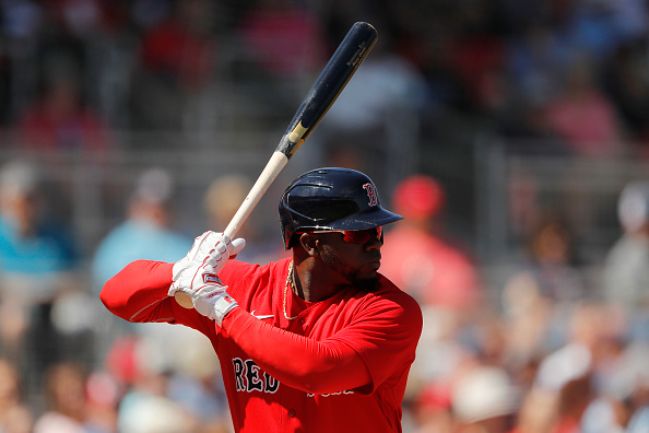 Former Red Sox outfielder Rusney Castillo heads to Japan, signs with ...
