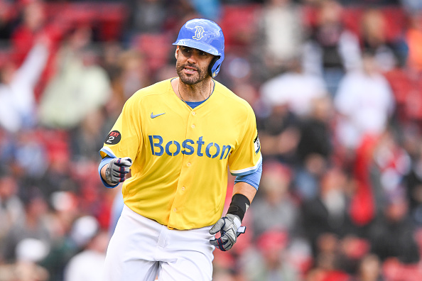 J.D. Martinez belts game-winning homer as Red Sox take series from ...